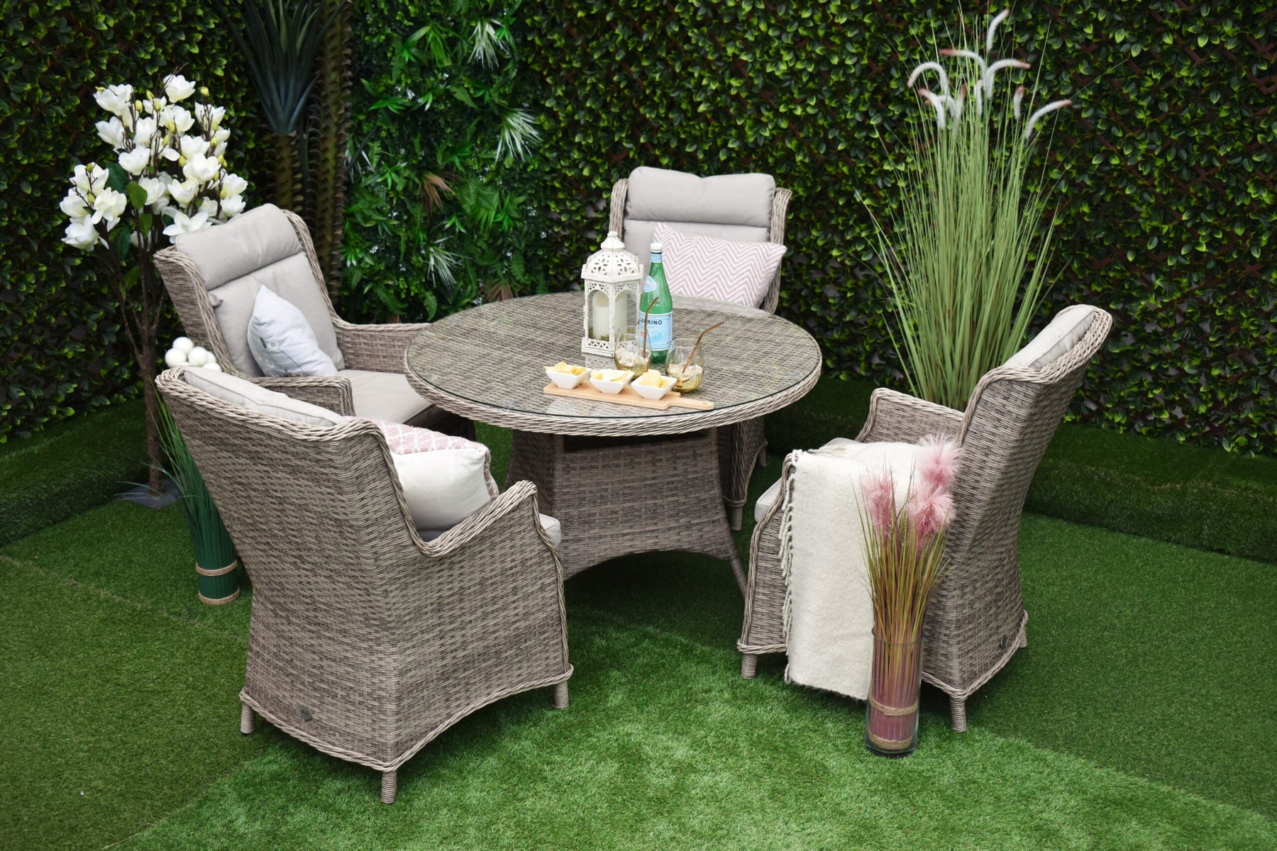 Euro Garden and Home- Outdoor Living - Garden Furniture
