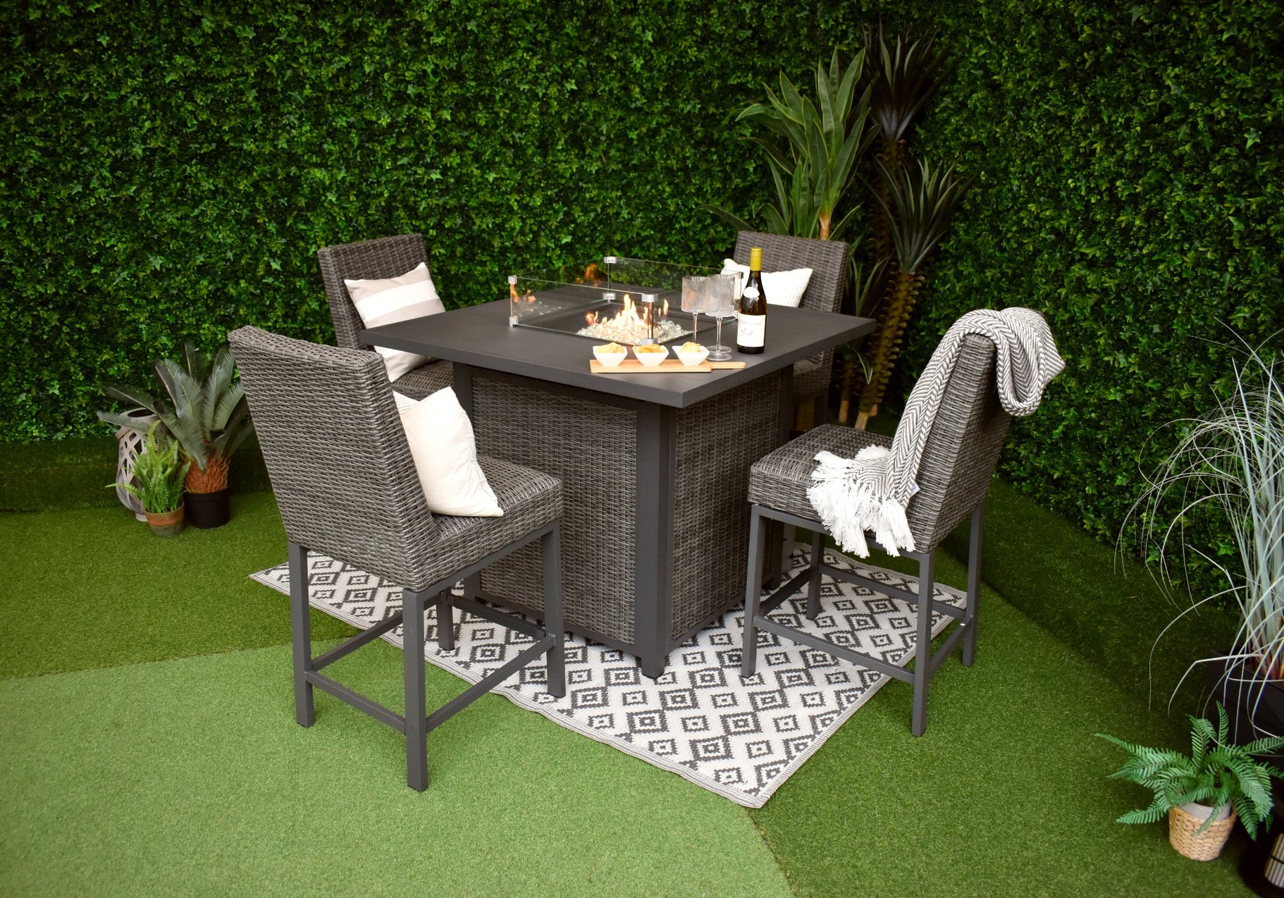 Milan Four Seater Firepit Bar Suite — eurogardenandhome