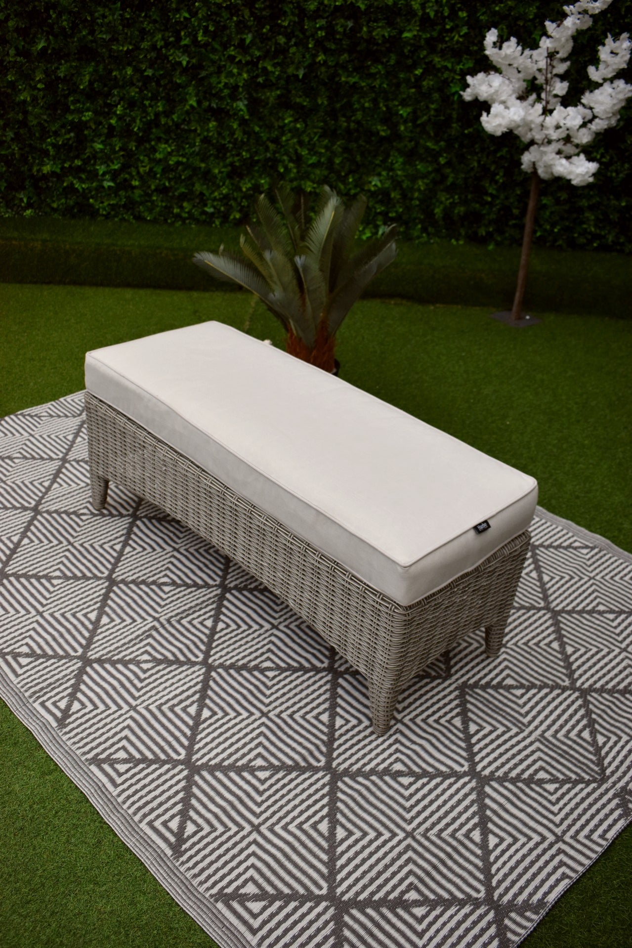 Verona Bench — Euro Garden and Home