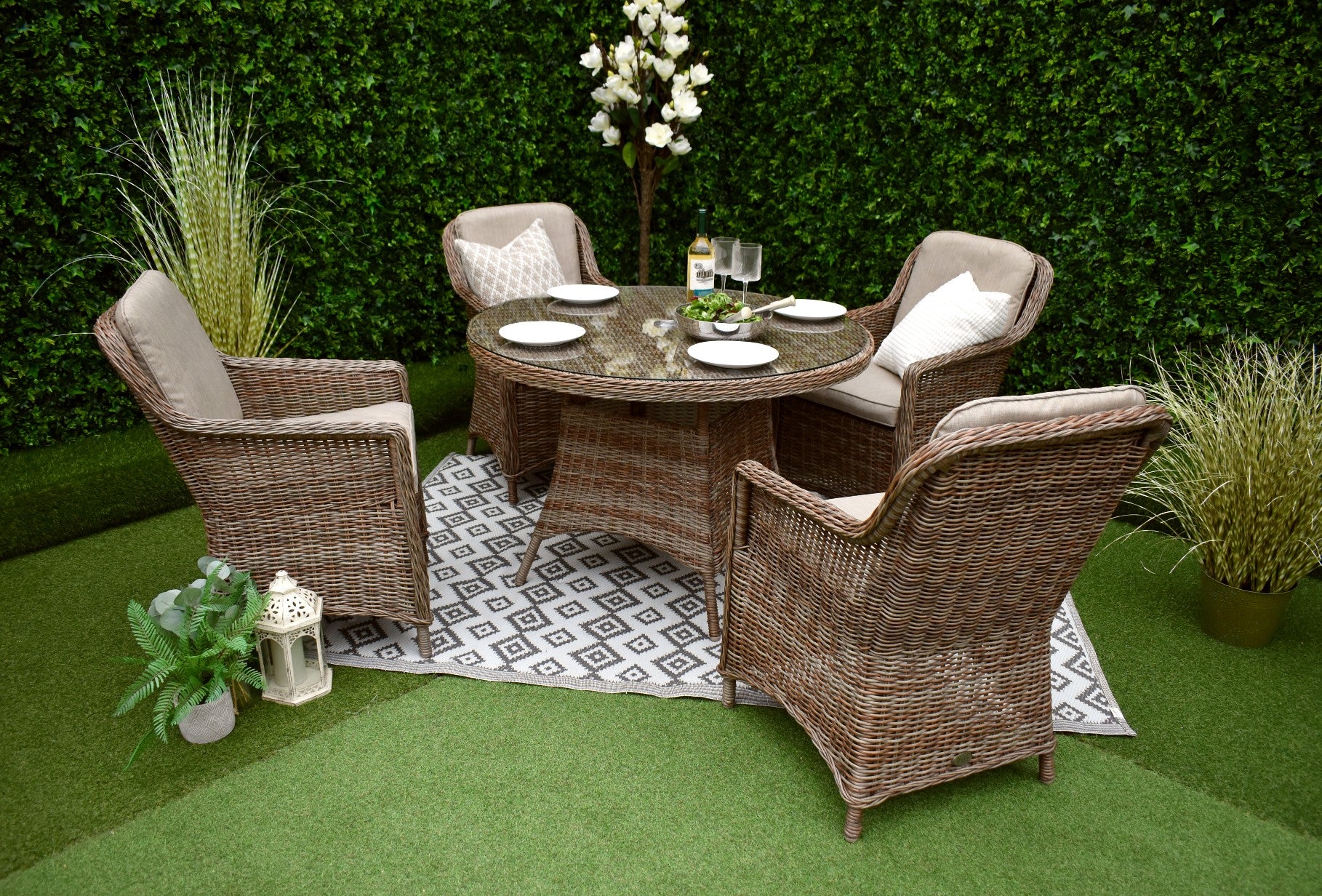Madrid Four Seater Dining — Euro Garden and Home